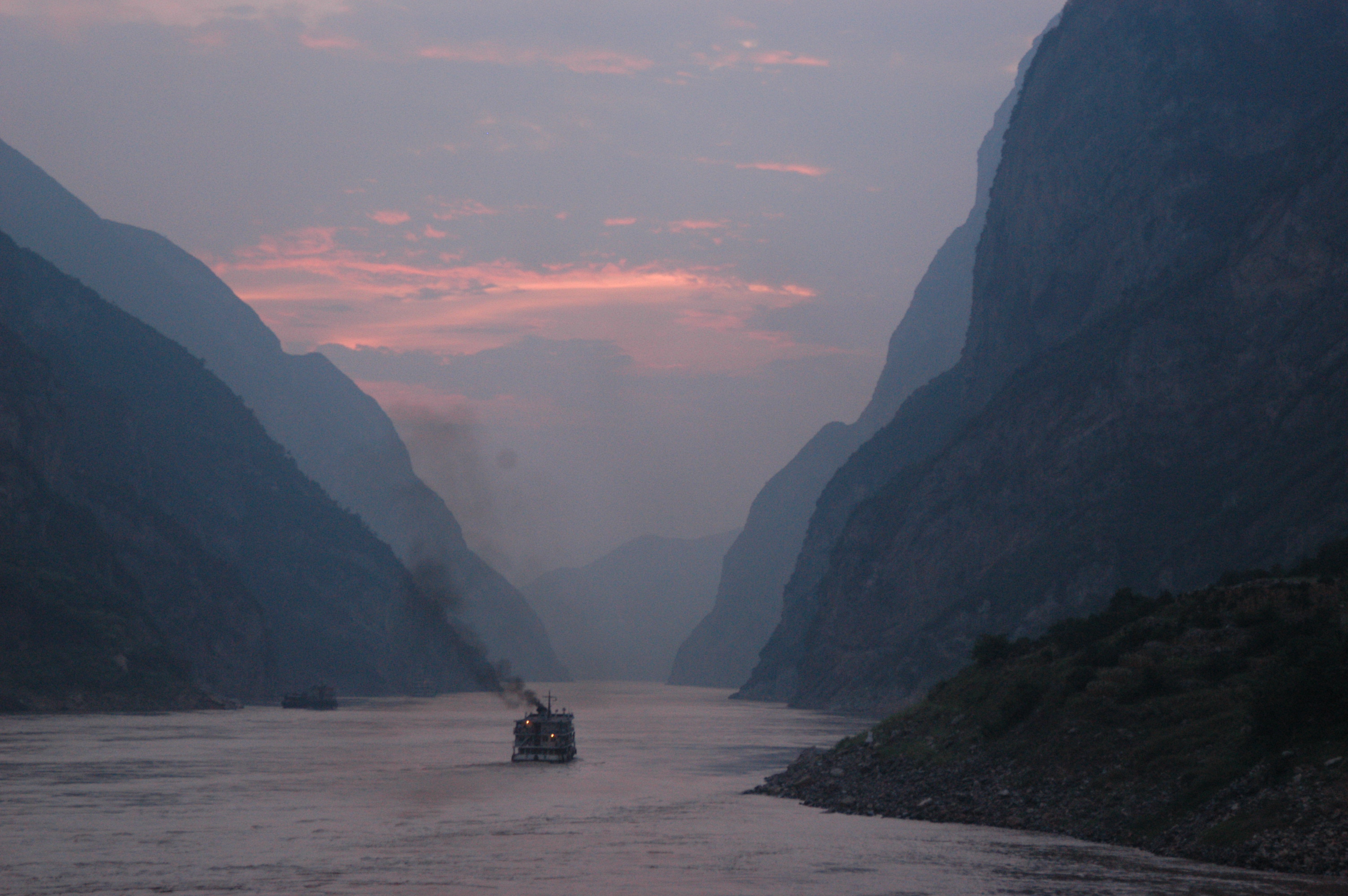 Scientists discover source of Yangtze's main tributary using RS data ...