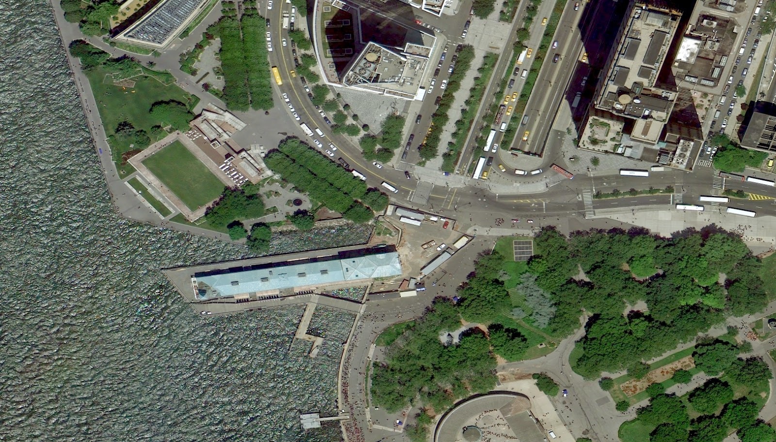 Businesses can now directly buy aerial imagery from Google - Geospatial ...