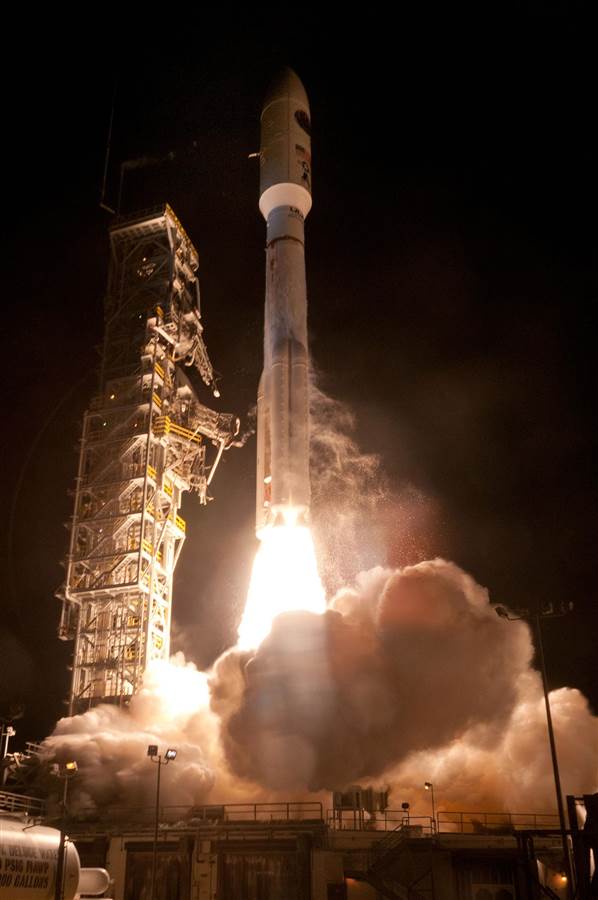Atlas V Rocket Blasts Off with Satellite Payload - Geospatial World