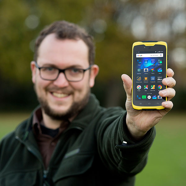 Trimble TDC100 handheld GNSS data collector combines smartphone-like ...