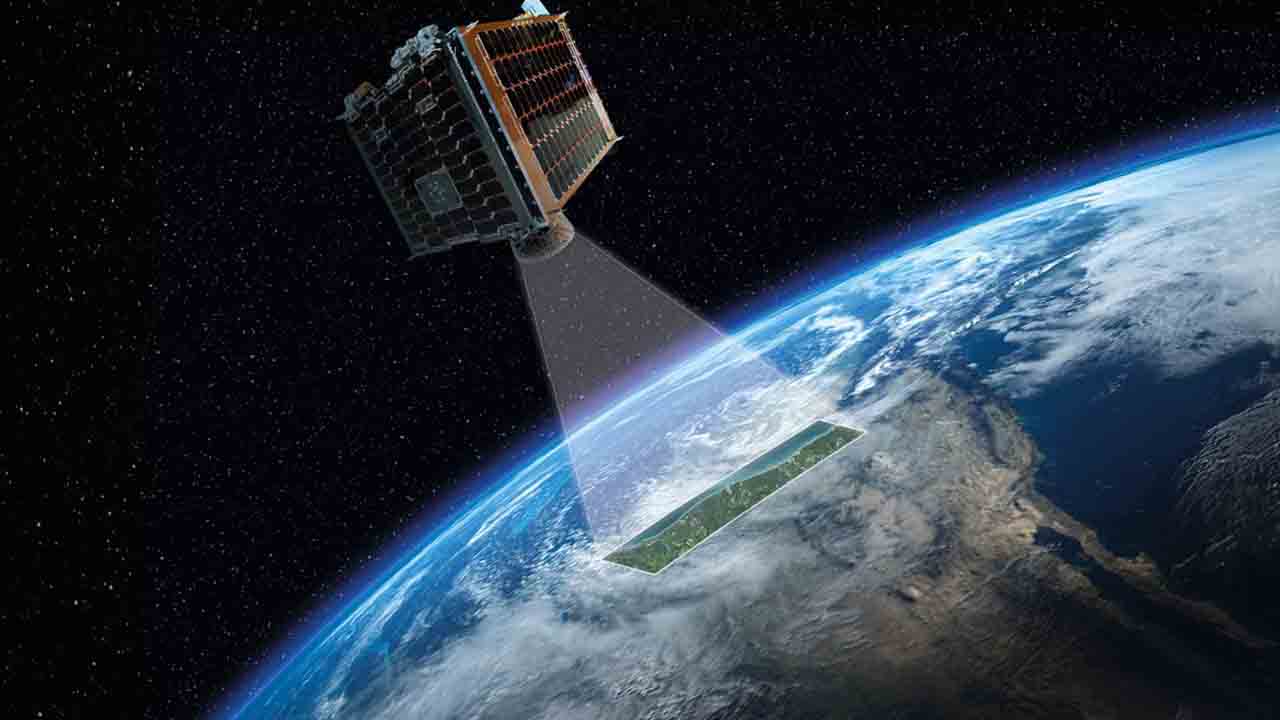 Building constellation quickly and at low costs is the aim