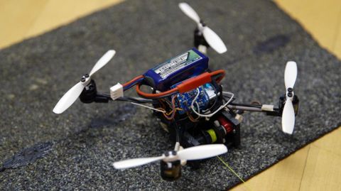 Stanford Scientists created a microdrone that can lift 40 times of its ...