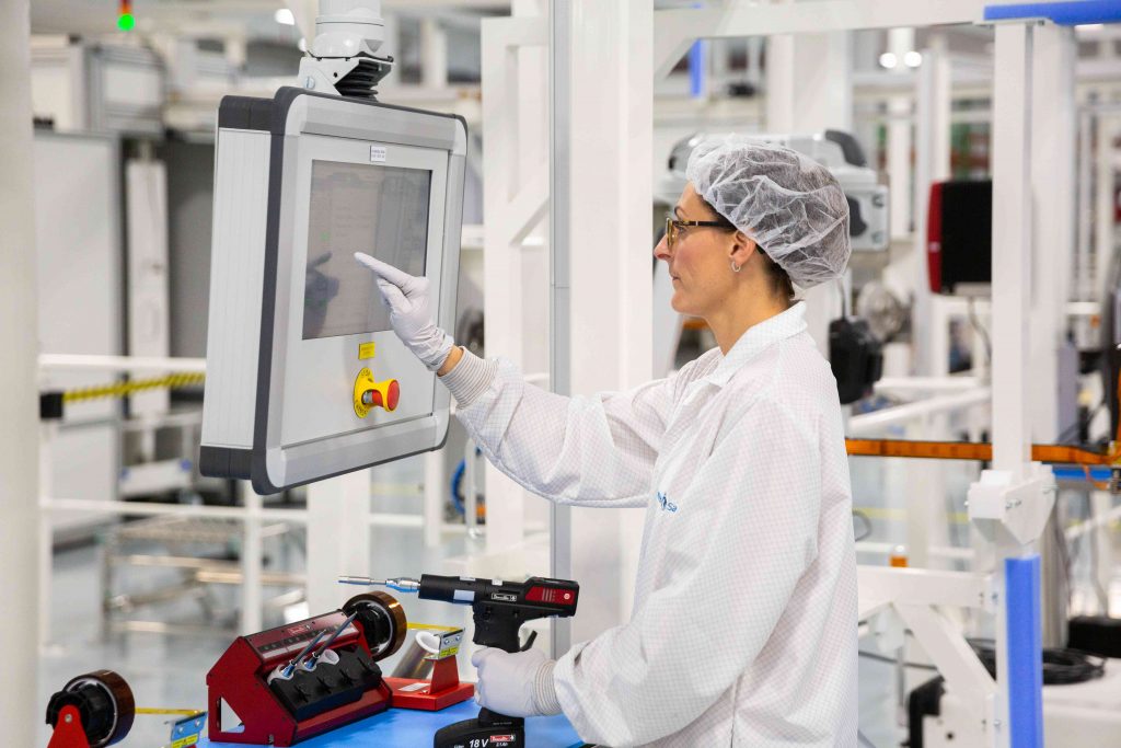 OneWeb Satellites opens world’s first advanced satellite production ...