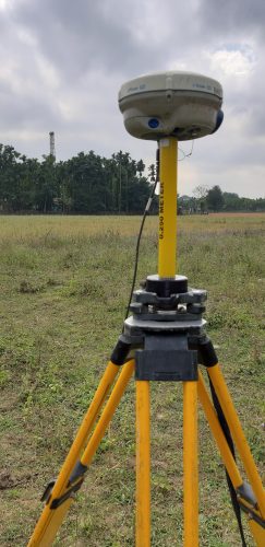 Trimble all-in-one surveying solution for O&G sector