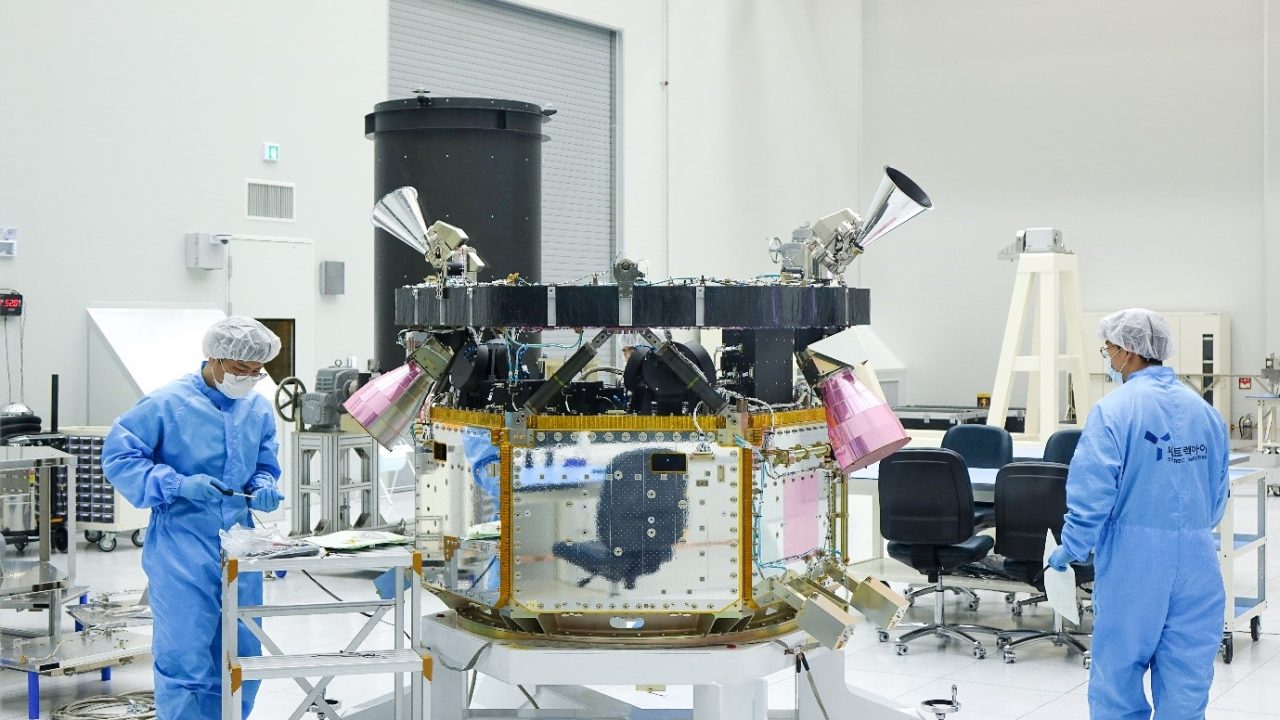 SI Imaging Services is Preparing World's Highest Res EO Satellite