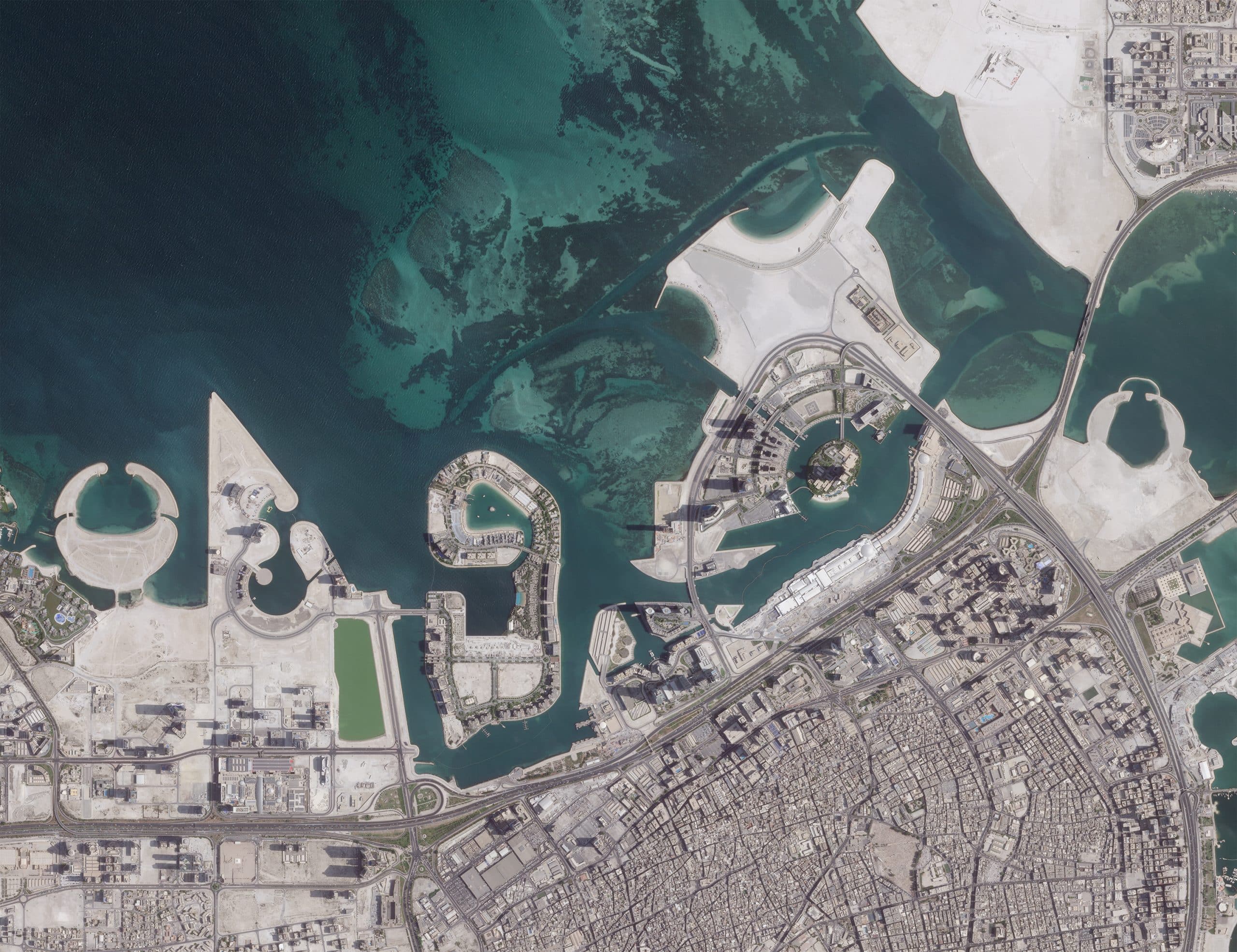 Planet Satellite Data, AI Enables Bahrain to Manage Smart Cities